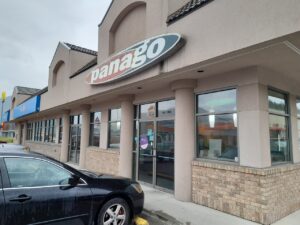 Top 10 Canadian Owned Fast Food Chains - Snappy