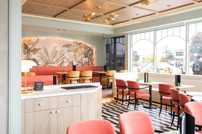 Order Chiang Mai York Mills - 860 York Mills Road Unit 1, Toronto